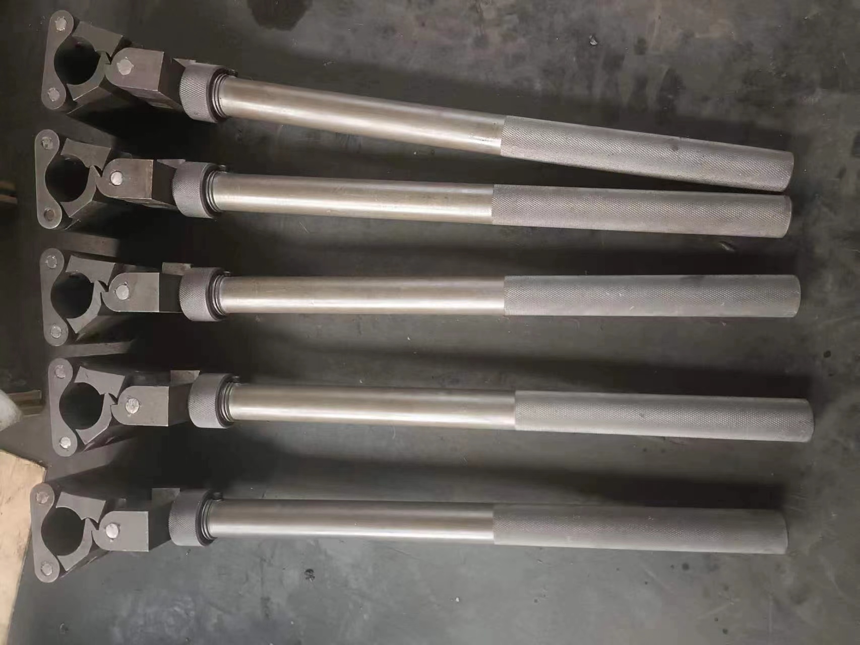 Parmelee Wrench for Lubricator | BPV Lubricator Handle and Girth Wrench ...